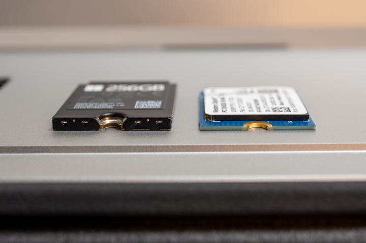 Surface Pro 8のSSD交換(256GB⇒1TB)【SSD交換＆Windows復旧編】 | TechDrive
